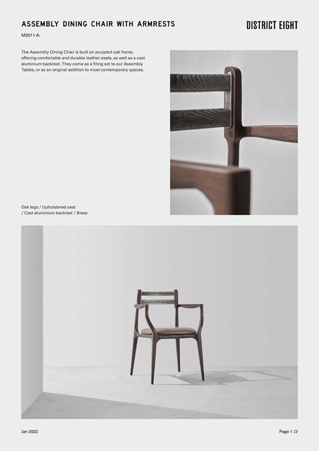 ASSEMBLY Oak chair with armrests By District Eight