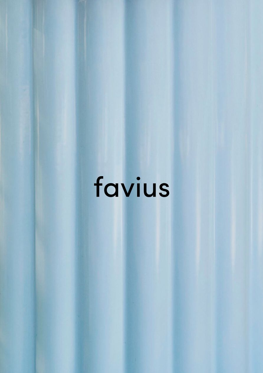 favius: Chairs, side tables and complements | Archiproducts