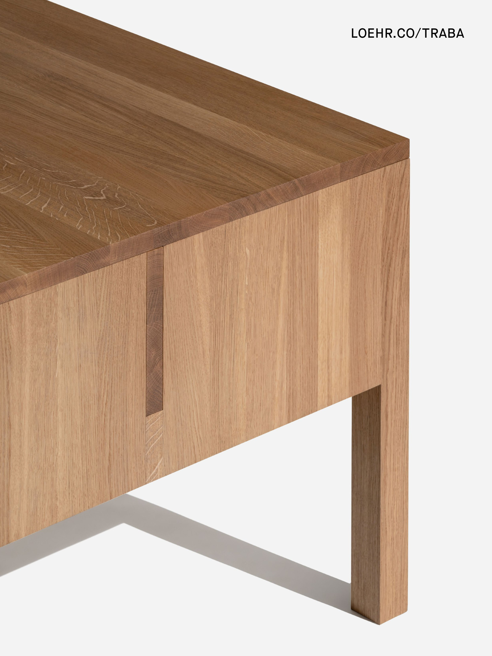 L8 TRABA Table By LOEHR | design David Löhr, Julian Löhr